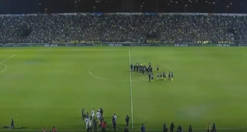 De amistoso, nada: el rival de Boca abandonó el campo en pleno partido | Soy502