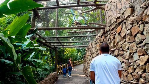 Familia comparte un día inolvidable en el Parque Mundo Petapa