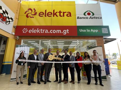 Se inaugura una nueva Tienda Elektra en Plaza San Rafael