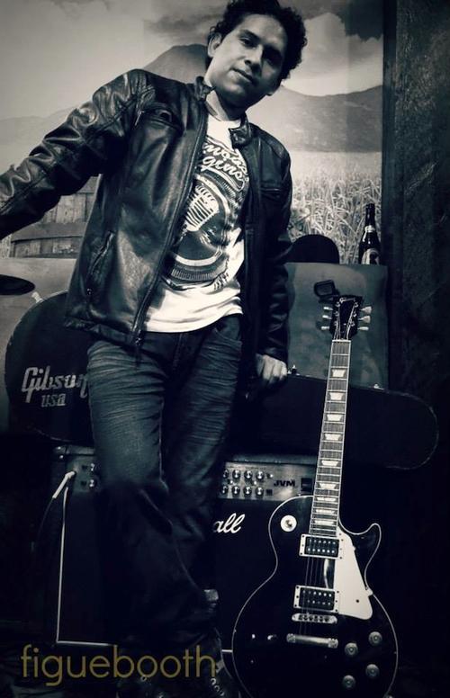 El guatemalteco Danny Ramírez participa en Guitar Idol 2014