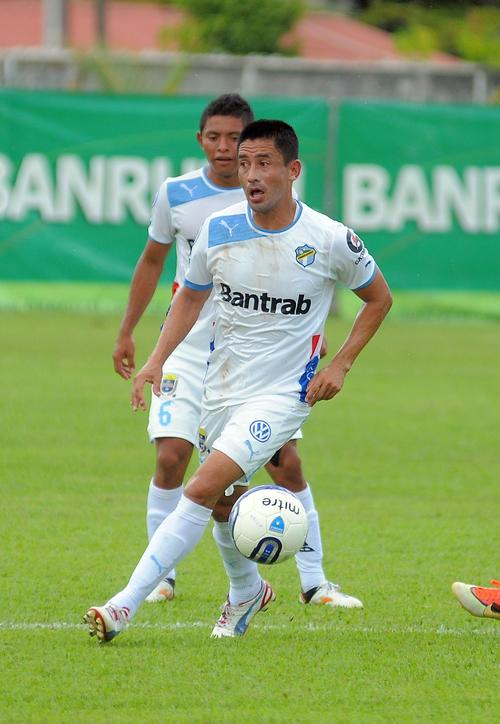 Rigoberto Gómez, el "Eterno capitán" de Comunicaciones dice adiós