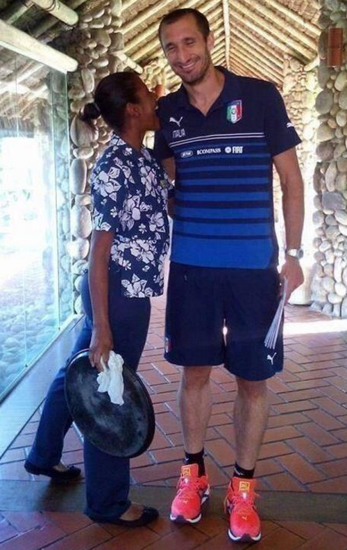 Un anuncio de Luis Suárez en la Playa de Copacabana es la nueva moda