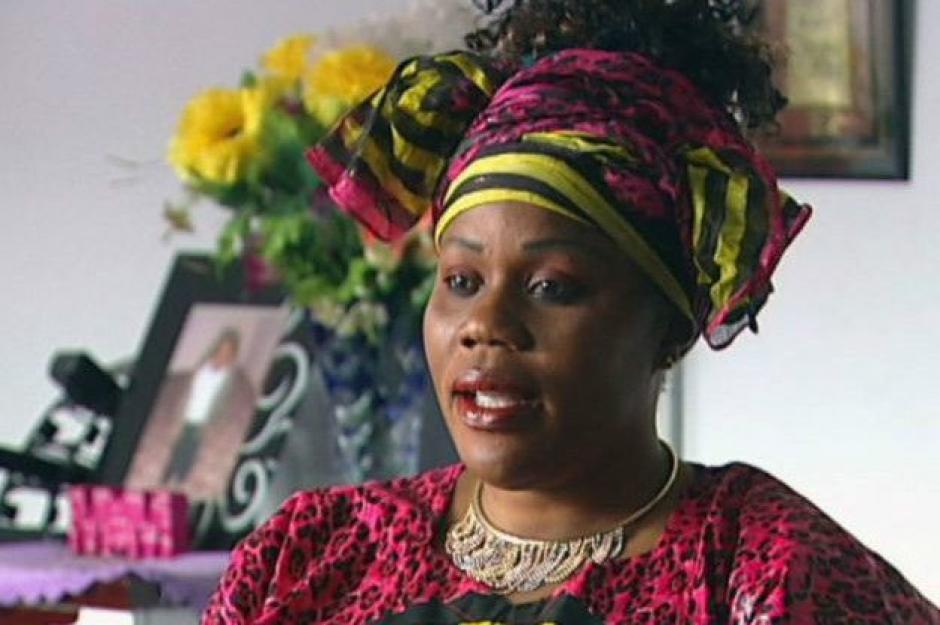 Mujer llega a su funeral para encarar a su marido que la mandó a matar