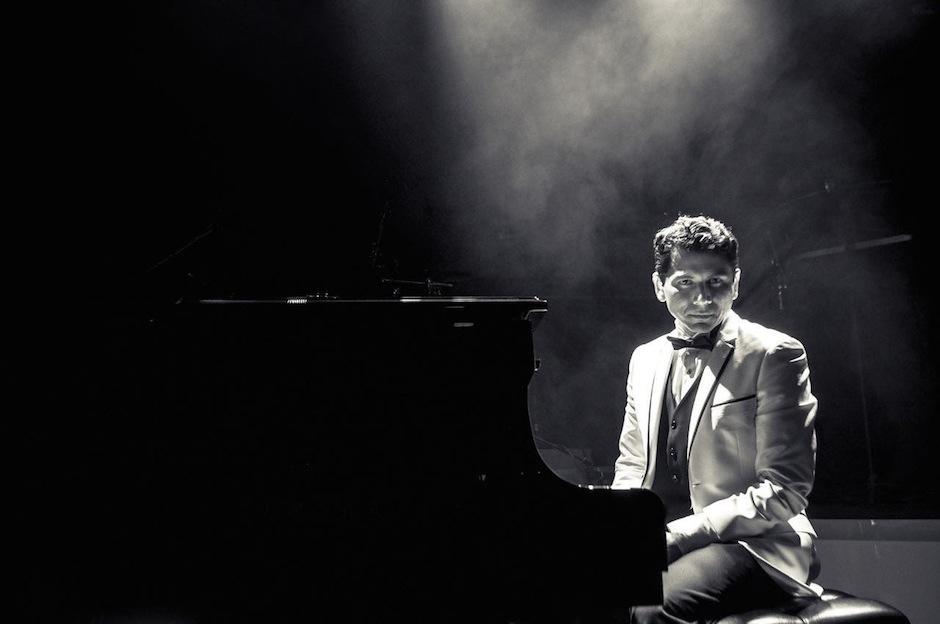 El guatemalteco Donald López exalta a Dios con su jazz en Los Ángeles