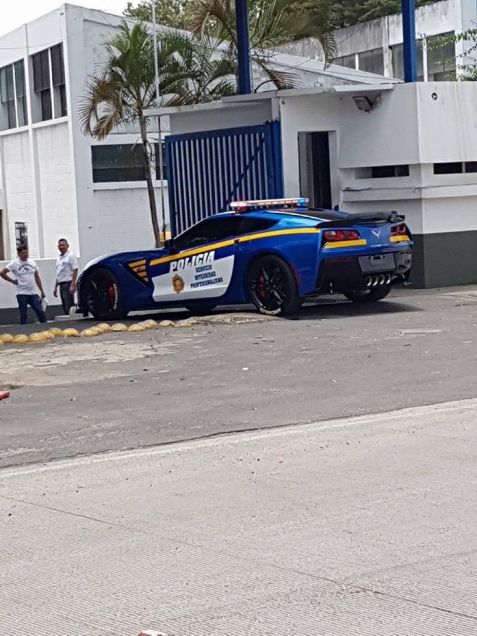 Lujoso Corvette de un narco es ahora patrulla de la PNC