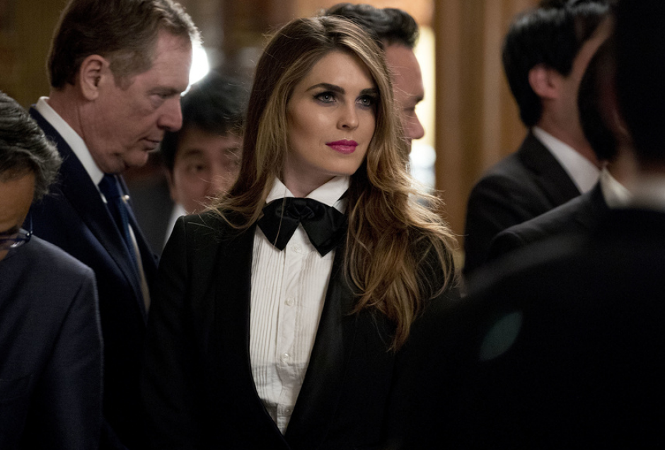 Hope, la flamante millennial que asesora a Donald Trump