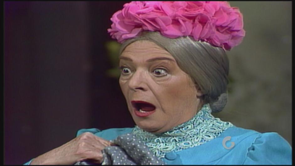 El clásico vestido de "Doña Cleotilde" será subastado | Soy502