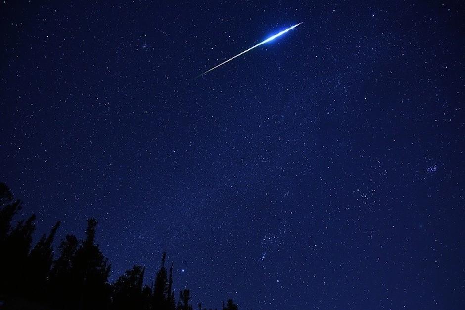 Meteoros del tamaño de una nevera iluminan el cielo en EE.UU.