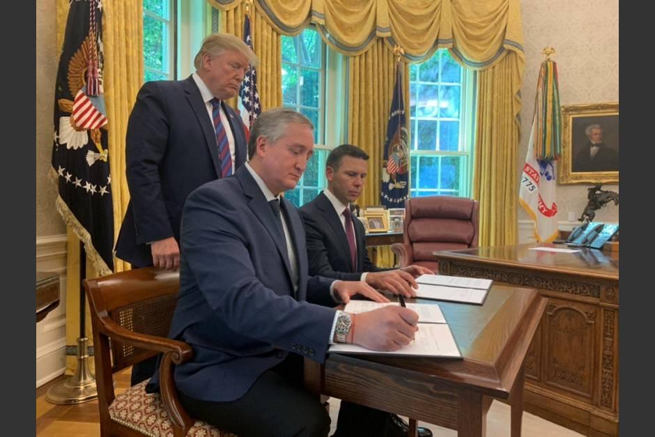 CC exige a Jimmy Morales copia del acuerdo firmado con EE.UU.