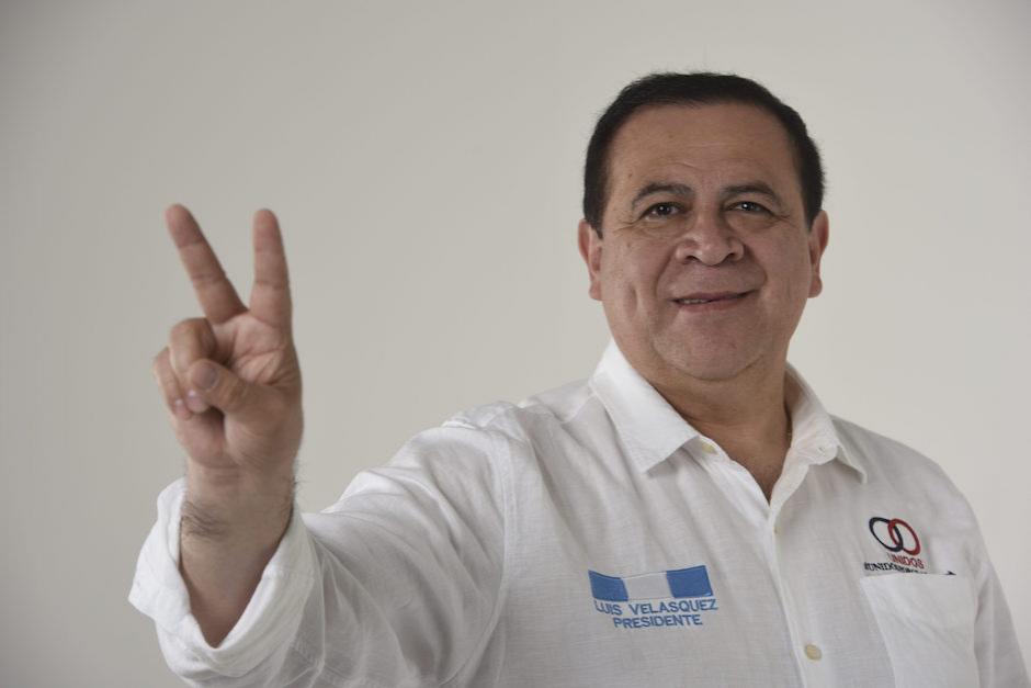 Luis Velásquez: propone construir 6 aeropuertos internacionales