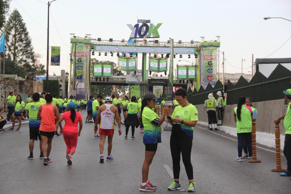 ¡Tráfico imposible! Una carrera, concierto y un partido de fútbol