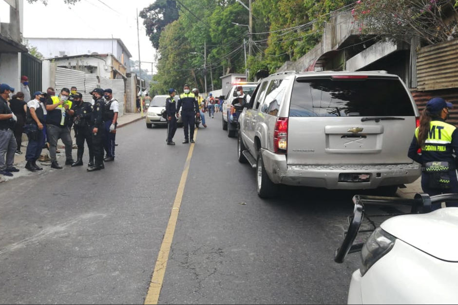 Conductor que amenazó a PMT debe más de Q8 mil en multas