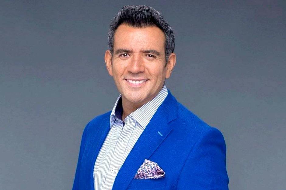 El mensaje de Sandarti para su "paisano" Ricardo Arjona