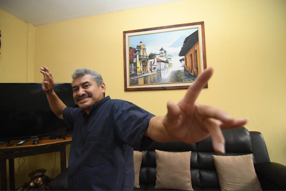 El baile de "El Lobo" Vásquez para recibir el verano