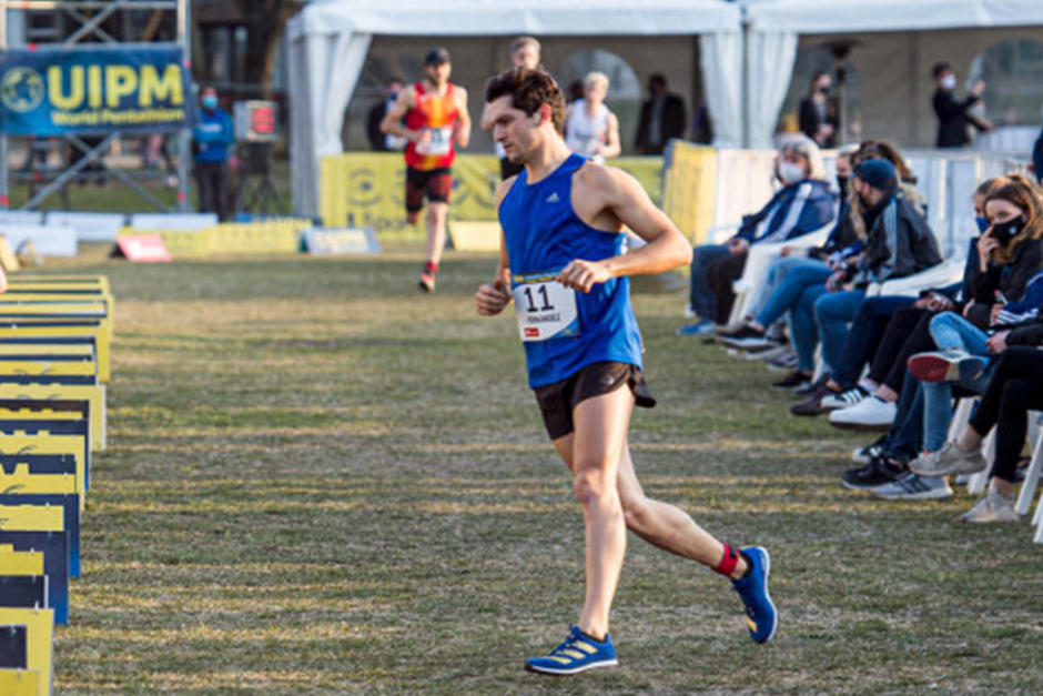 Charles Fernández destaca en el Mundial de Pentatlón Moderno