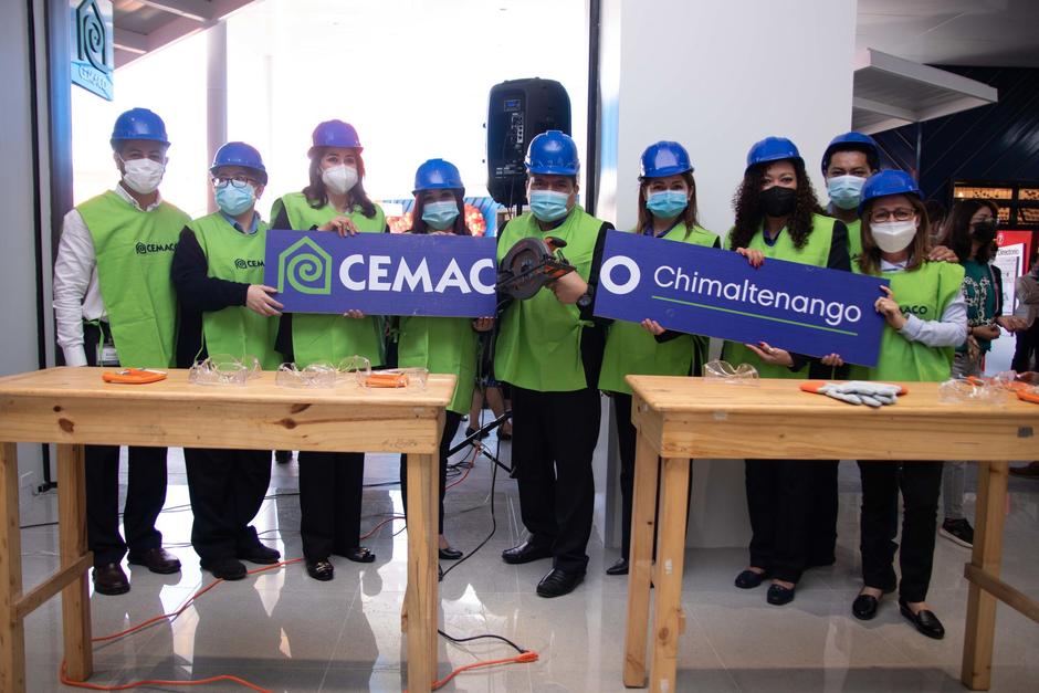 Se inaugura Cemaco Chimaltenango