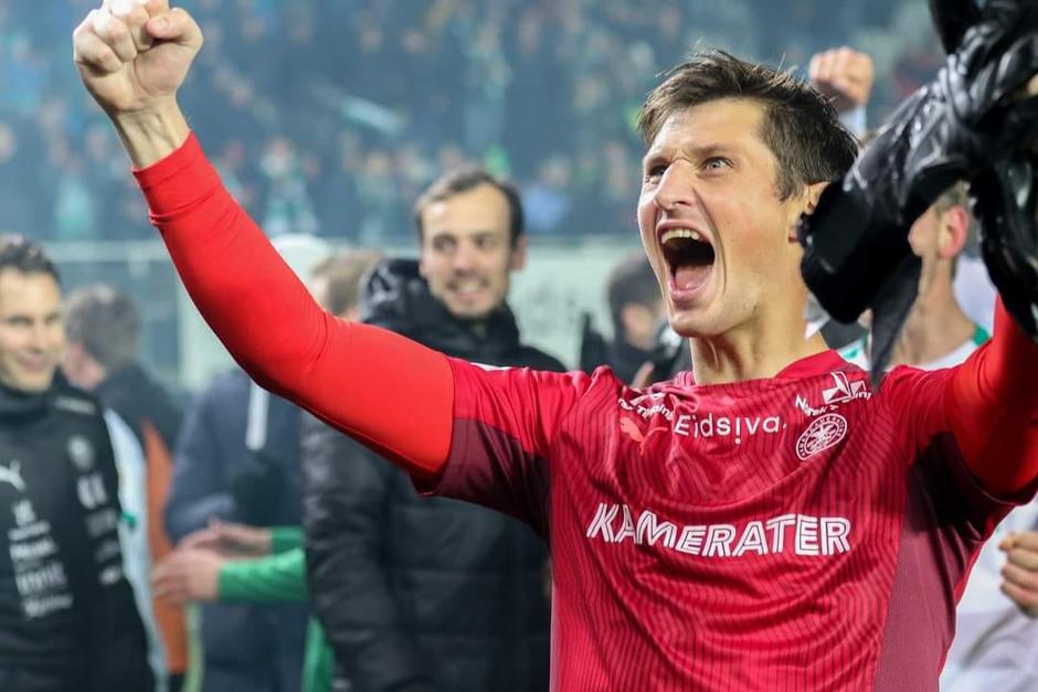 Nicholas Hagen es campeón con el HamKam de Noruega