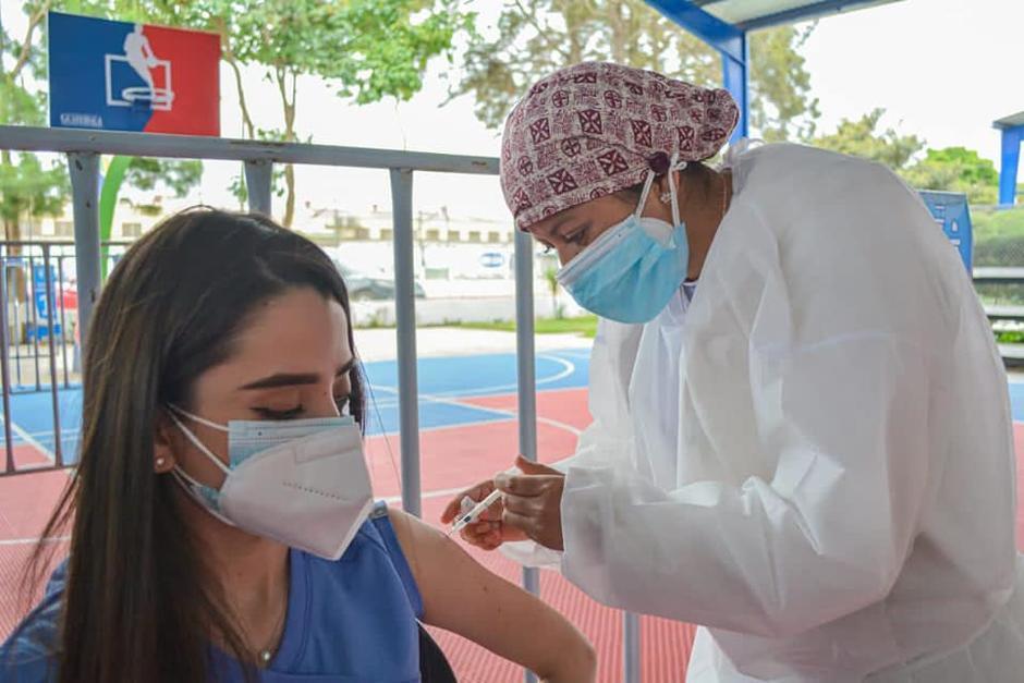 Estos son los centros de vacunación a los que puedes acudir