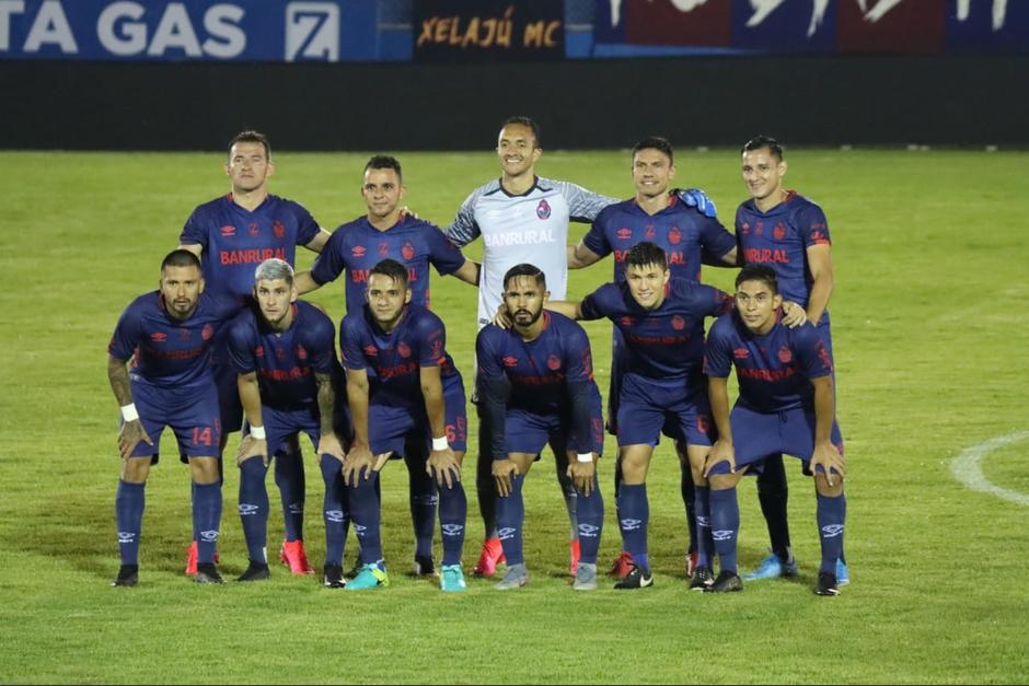 Municipal presentó su tercera equipación para la temporada