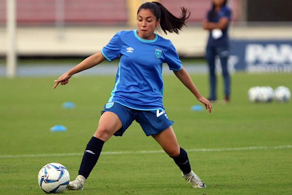Ana Lucía reacciona tras despido de Edy Espinoza de la Selección