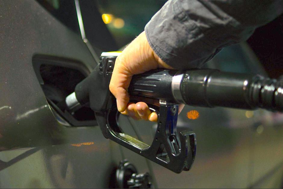 ¡Más barata! Precio de gasolina reporta nueva reducción