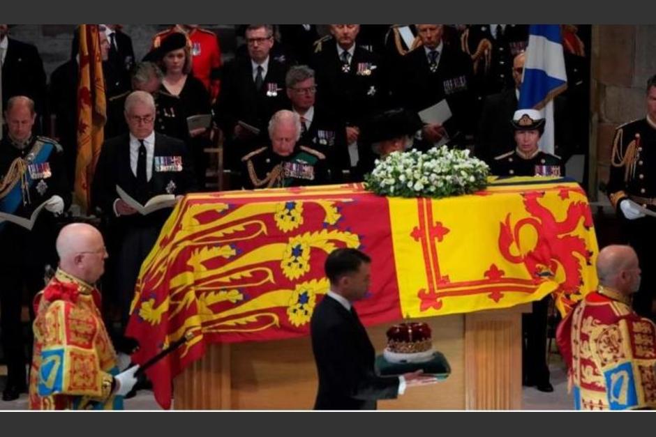 Así es el ataúd donde descansará la Reina Isabel II