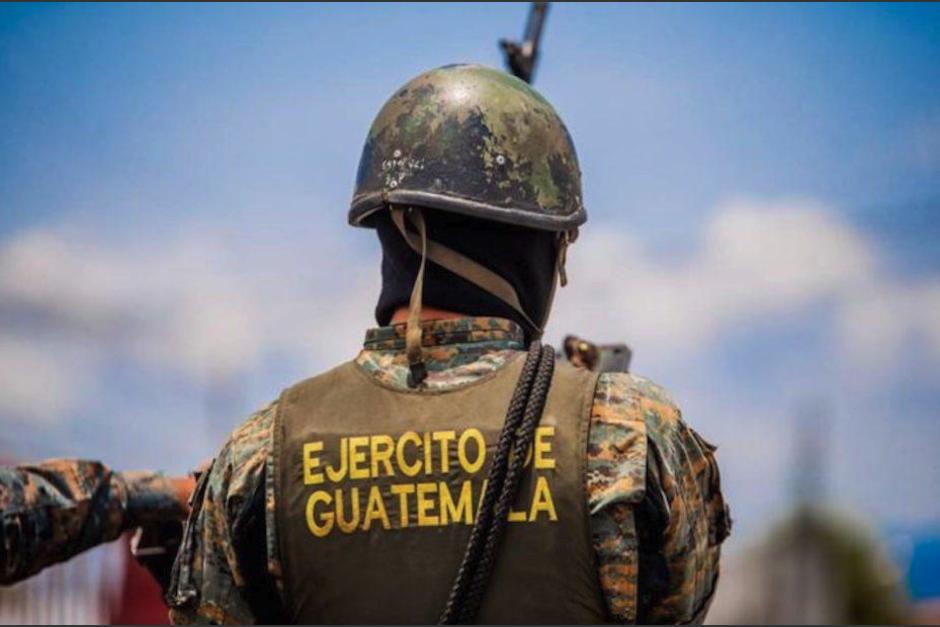 La fotografía de un soldado guatemalteco que generó críticas