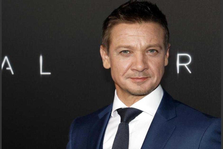 Jeremy Renner celebra su cumpleaños en el hospital Jeremy Renner celebra su cumpleaños en el hospital