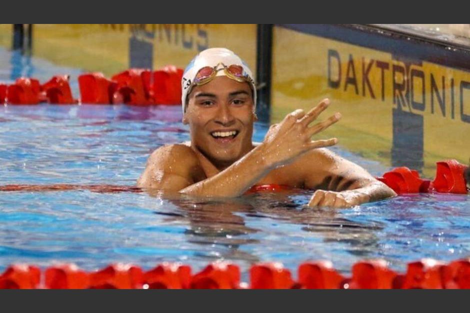El guatemalteco que ganó tercer medalla de oro con bandera blanca