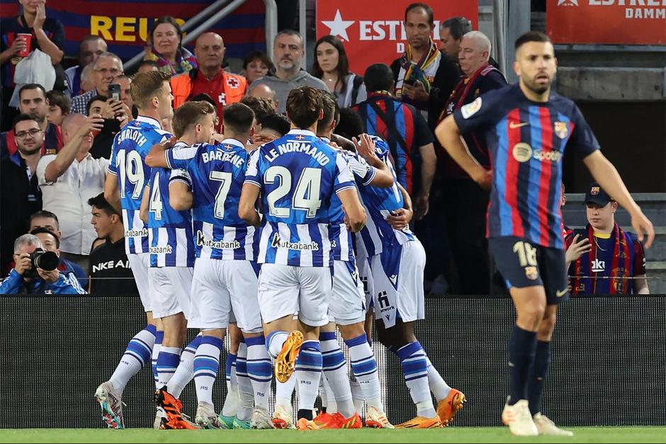 La Real Sociedad amarga el festejo de campeón al Barcelona