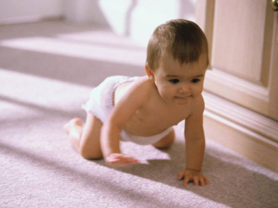 Gatear está relacionado con la buena lectura y escritura de tus hijos