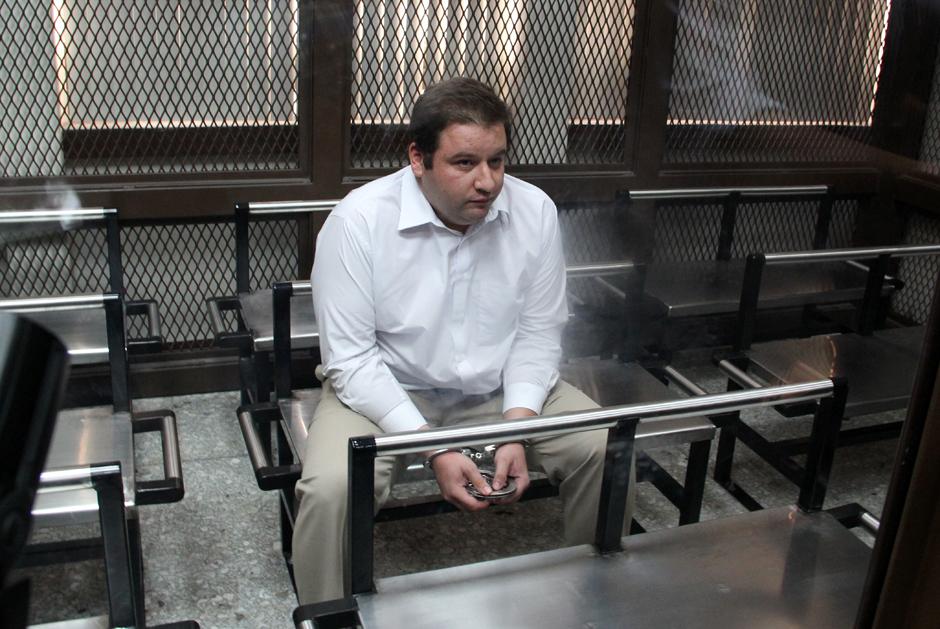 Hoy debe definirse quién defenderá a Roberto Barreda