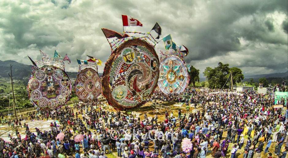 Todo listo para el festival de los barriletes gigantes