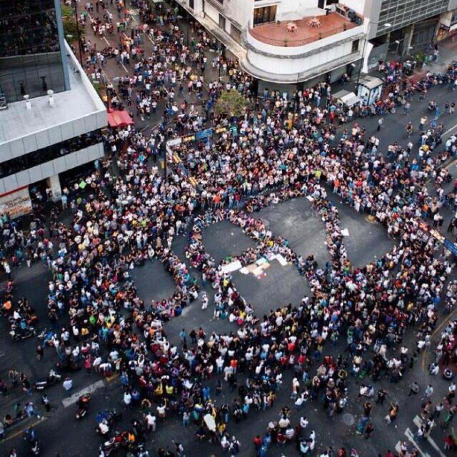 Las redes sociales se mueven con el hashtag #PazPorVenezuela