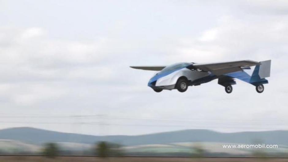 El primer auto volador estará la venta en dos años | Soy502