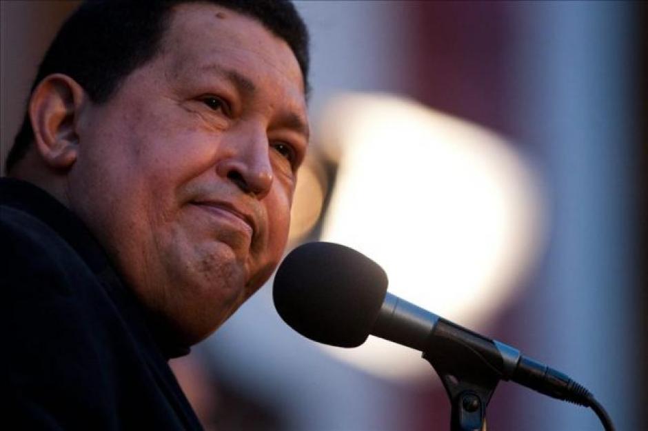 El presidente salvadoreño asistirá al homenaje a Chávez en Venezuela