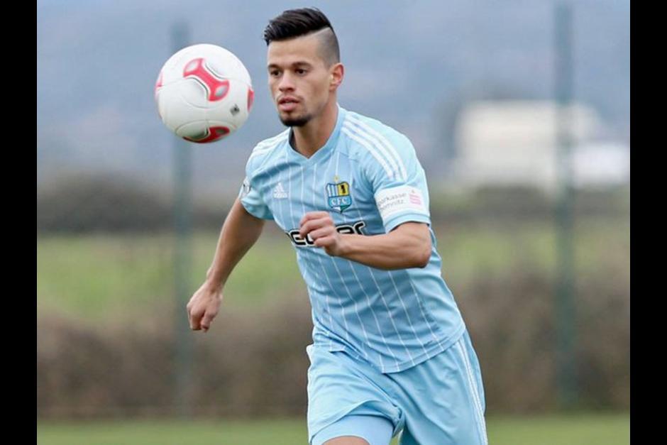 Stefano Cincotta compite por el Gol de la Semana en la Liga 3 alemana