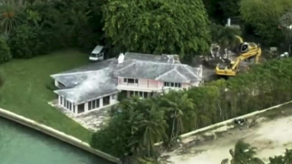 ¿Qué buscan en la mansión de Pablo Escobar en Miami? | Soy502