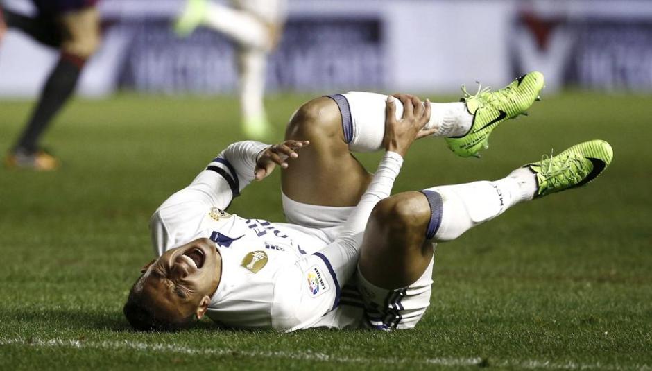 La lesión de Danilo no es grave y él sube la foto a sus redes sociales