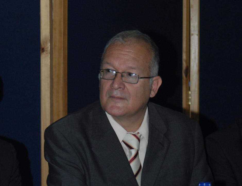 Magistrado César Barrientos solicitó una pistola al OJ