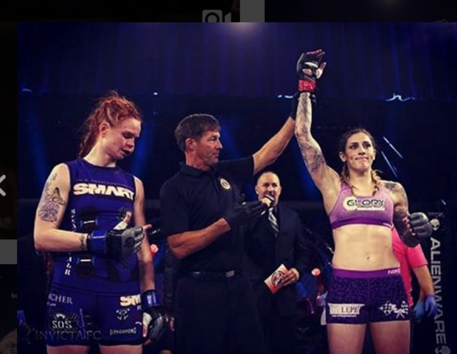 ¡Impresionante! mira como quedó el rostro de una luchadora de MMA