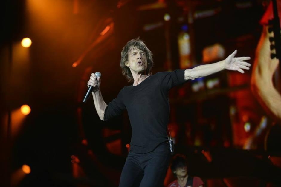 El rock llega a Cuba: Mick Jagger pasea por la Habana Vieja