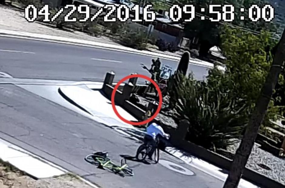 Una Mujer Enojada Atropella A Su Novio Y Se Da A La Fuga
