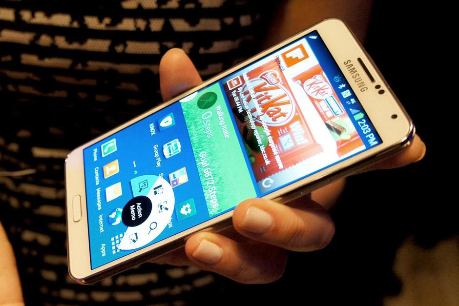 Samsung lidera venta de “smartphones” en el mundo