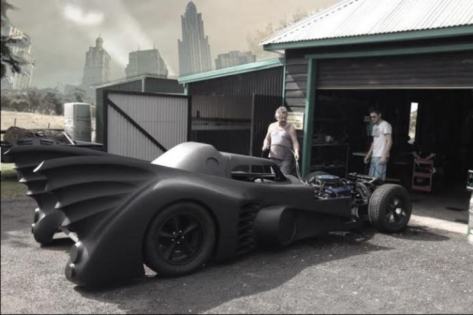 El batimóvil que recorre las calles de Australia junto a Batman