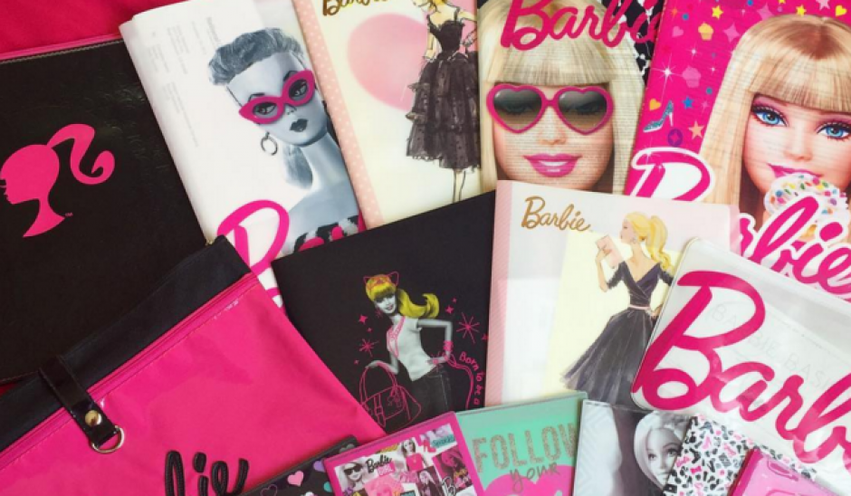 La mayor coleccionista de Barbie es asiática | Soy502