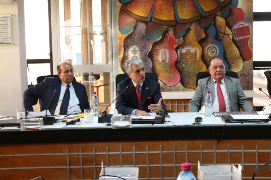 IGSS anuncia licitaciones para adquisición de 730 medicamentos